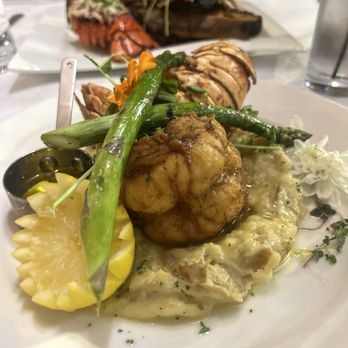 TABLE NO 2 RESTAURANT - Updated December 2025 - 112 Photos & 74 Reviews ...