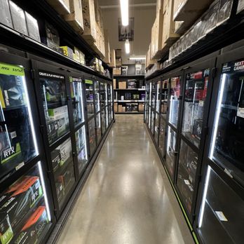 MICRO CENTER - Updated December 2025 - 170 Photos & 313 Reviews - 5305 ...