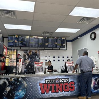 TOUCHDOWN WINGS - Updated December 2025 - 29 Photos & 11 Reviews - 3730 ...