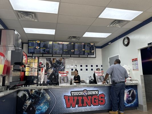 TOUCHDOWN WINGS - Updated December 2025 - 29 Photos & 11 Reviews - 3730 ...