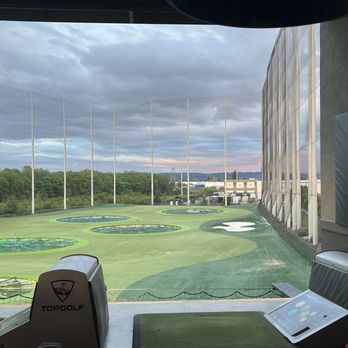 TOPGOLF - Updated July 2024 - 613 Photos & 543 Reviews - 5505 NE ...