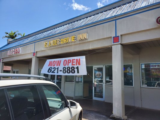 ISLANDER DRIVE INN - Updated May 2024 - 81 Photos & 79 Reviews - 935 ...