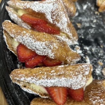 CREAM PAN - Updated September 2024 - 7731 Photos & 6584 Reviews - 602 ...