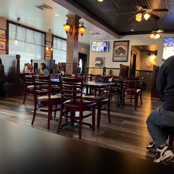 QUEEN CITY TAVERN - Updated July 2025 - 34 Photos & 98 Reviews - 400 ...