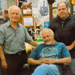 STEW’S BARBER SHOP - Updated 2024 - 29 Photos & 112 Reviews - 25642 ...