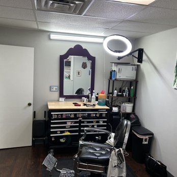 BARBER SHOP - Updated August 2025 - 2904 N Patterson St, Valdosta ...