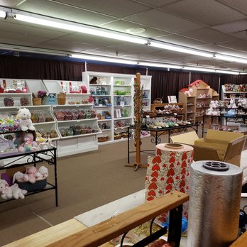 HEBERT CANDIES - Updated June 2024 - 76 Photos & 53 Reviews - 574 ...