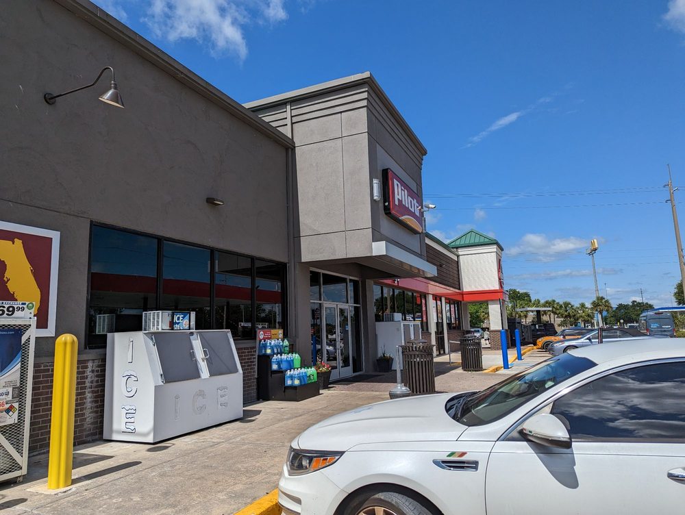 PILOT TRAVEL CENTERS - Updated October 2025 - 22 Photos - 11 Reviews ...