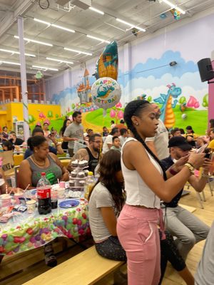 KIDS EMPIRE WOODLAND HILLS - Updated March 2025 - 195 Photos & 388 ...