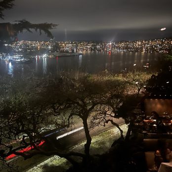 CANLIS - Updated July 2025 - 4123 Photos & 1862 Reviews - 2576 Aurora ...