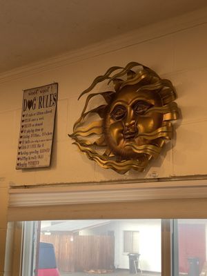 HOWLING DOG CAFE - Updated January 2026 - 72 Photos & 64 Reviews - 2626 ...