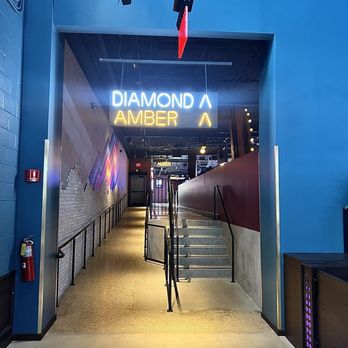 PUTTSHACK - ADDISON - Updated December 2025 - 347 Photos & 183 Reviews ...