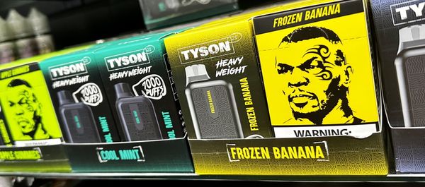 KNUCKLE DUSTERS VAPOR - 208 Photos & 45 Reviews - 1100 E Plumb Ln, Reno ...