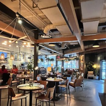 BEATRIX - Updated December 2024 - 801 Photos & 514 Reviews - 272 ...