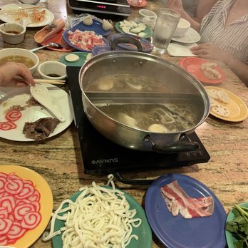 HOT POT HEAVEN - Updated July 2024 - 883 Photos & 710 Reviews - 1960 ...
