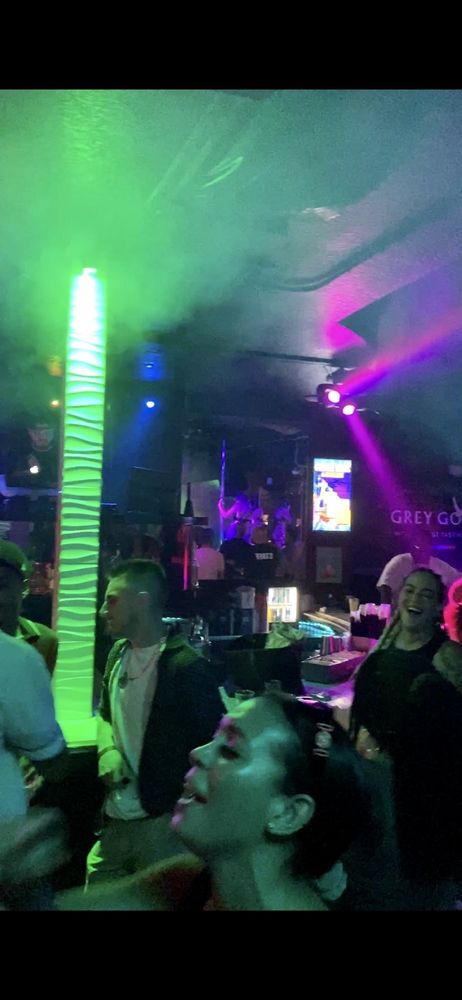 DICEY RILEY’S BAR & RESTAURANT - 24 Photos & 127 Reviews - 217 SW 2nd ...