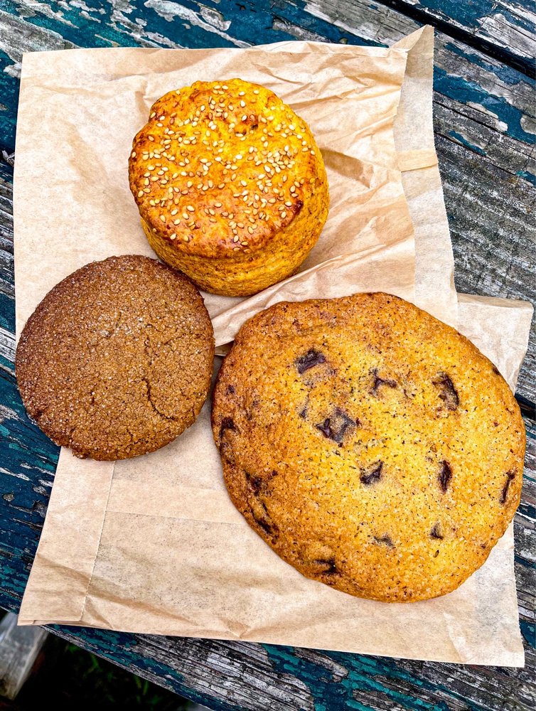 HUNGRY GHOST BREAD - 84 Photos & 184 Reviews - 62 State St, Northampton ...