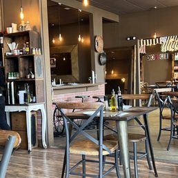 SOSTA CAFFE - Updated October 2025 - 1869 Photos & 1348 Reviews - 10800 ...