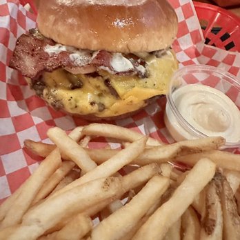 SMALL CHEVAL- WRIGLEYVILLE - Updated August 2024 - 53 Photos & 52 ...