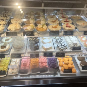 SUGAR BEACH BAKE SHOP - Updated December 2025 - 1598 Photos & 971 ...