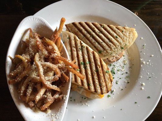 THE LOCAL ROOM - Updated July 2025 - 108 Photos & 117 Reviews - 215 S ...