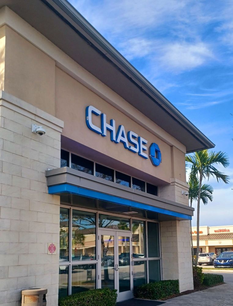 CHASE BANK - Updated August 2025 - 1201 SE Port St Lucie Blvd, Port St ...
