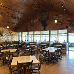 CLAMBAKE SEAFOOD RESTAURANT - TEMP. CLOSED - Updated December 2025 ...