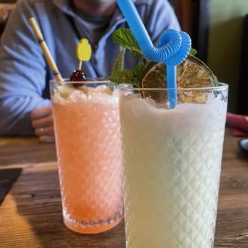 STASH BOX - Updated May 2025 - 44 Photos & 27 Reviews - 866 Elm St ...