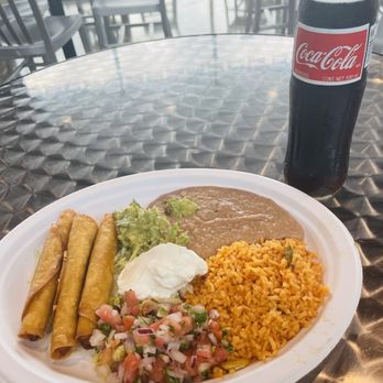 TACO CLEM - Updated May 2024 - 53 Photos & 54 Reviews - 15295 S I-35 ...