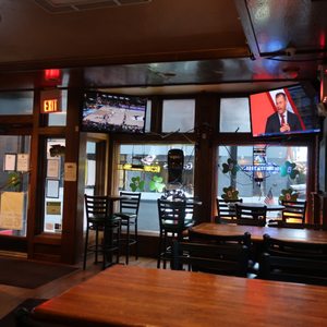 POSSUM’S PUB - Updated January 2025 - 24 Reviews - 2324 N Mannheim Rd ...