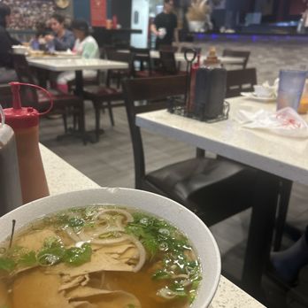PB PHO & GRILL - Updated August 2024 - 792 Photos & 805 Reviews - 1007 ...