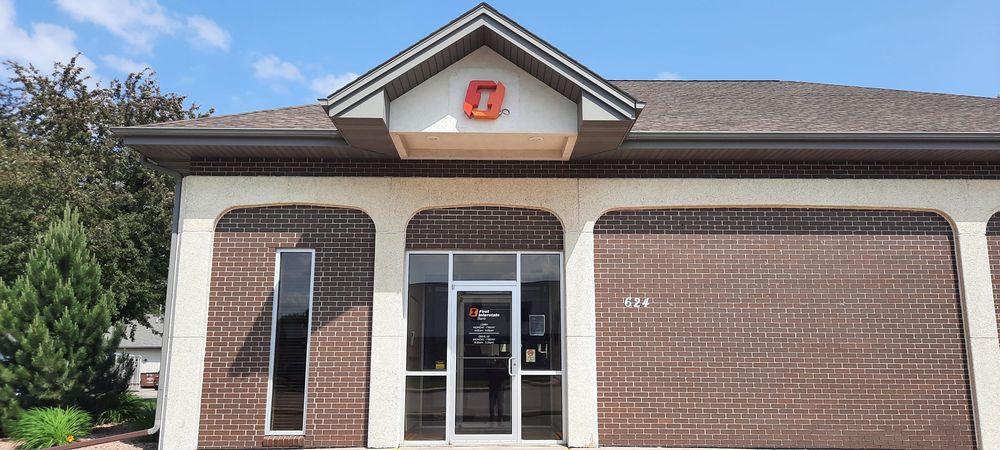 FIRST INTERSTATE BANK - Updated July 2024 - 624 5th St SE, Watertown ...