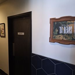 THE STALEY - Updated December 2025 - 66 Photos & 46 Reviews - 1736 S ...