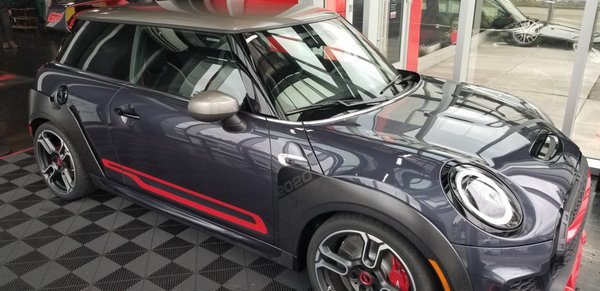 SEATTLE MINI - Updated July 2024 - 61 Photos & 203 Reviews - 11550 Lake ...