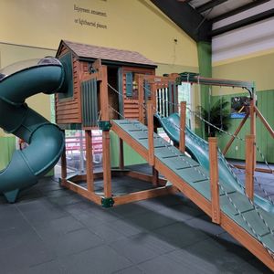 MOMI LAND - Updated December 2025 - 142 Photos & 45 Reviews - 704 Radio ...