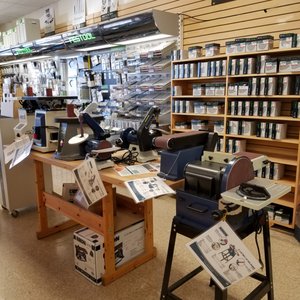 FASTENERS INC TOOL OUTLET - Updated December 2025 - 43 Photos & 40 ...