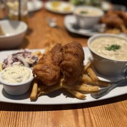WILDFIN AMERICAN GRILL - Updated February 2025 - 886 Photos & 811 ...