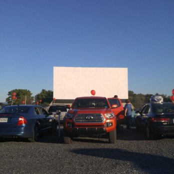 THE FAMILY DRIVE-IN THEATRE - Updated August 2025 - 108 Photos & 157 ...