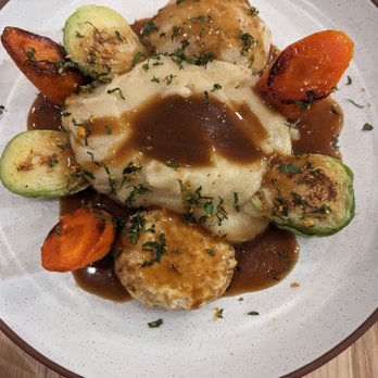 EYV RESTAURANT - Updated November 2024 - 84 Photos & 37 Reviews - 424 E ...