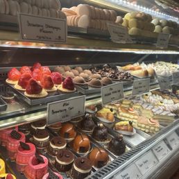 COSSETTA ALIMENTARI - Updated June 2025 - 1120 Photos & 1104 Reviews ...