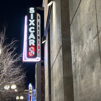 SIX CAR PUB & BREWERY - Updated November 2025 - 228 Photos & 228 ...