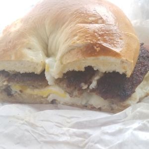 621 TAVERN & GRILLE - 23 Photos & 94 Reviews - American (New) - 621 ...