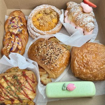 FAT PEACH BAKERY - Updated October 2025 - 110 Photos & 44 Reviews ...