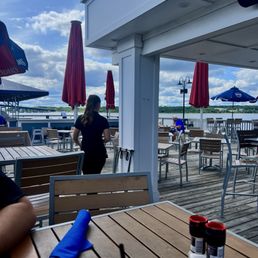 THE COVE RESTAURANT & MARINA - Updated October 2025 - 447 Photos & 540 ...