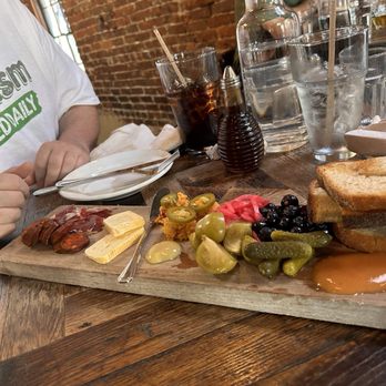 BRICK STORE PUB - Updated August 2024 - 1013 Photos & 1450 Reviews ...