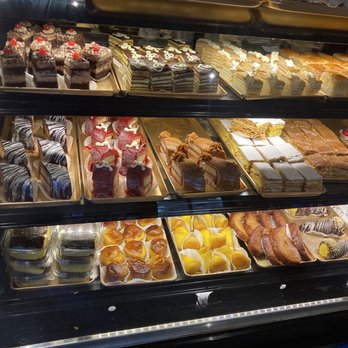 AZUCAR CUBAN BAKERY & CAFE - Updated October 2025 - 122 Photos & 77 ...