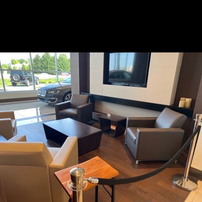 TOM ROUSH LINCOLN - Updated December 2025 - 11 Photos & 20 Reviews ...