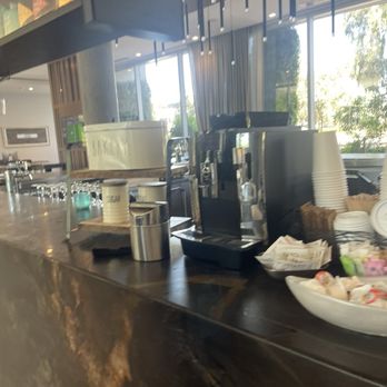 AC HOTEL PHOENIX BILTMORE - Updated October 2025 - 247 Photos & 86 ...