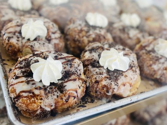 PARLOR DOUGHNUTS - Updated December 2024 - 262 Photos & 149 Reviews ...