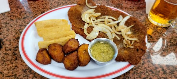 RC BY THE POUND CUBAN CUISINE - Updated August 2024 - 32 Photos & 15 ...